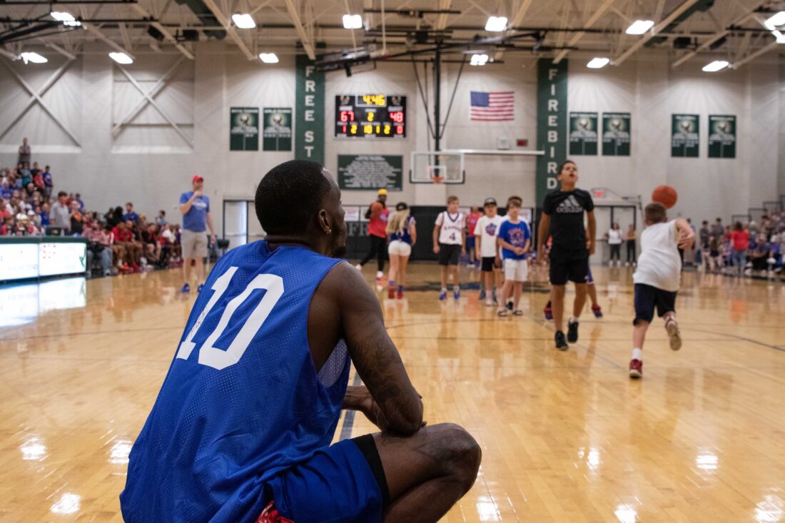 Red team tops Blue on unlikely buzzer beater at 14th annual Rock Chalk ...